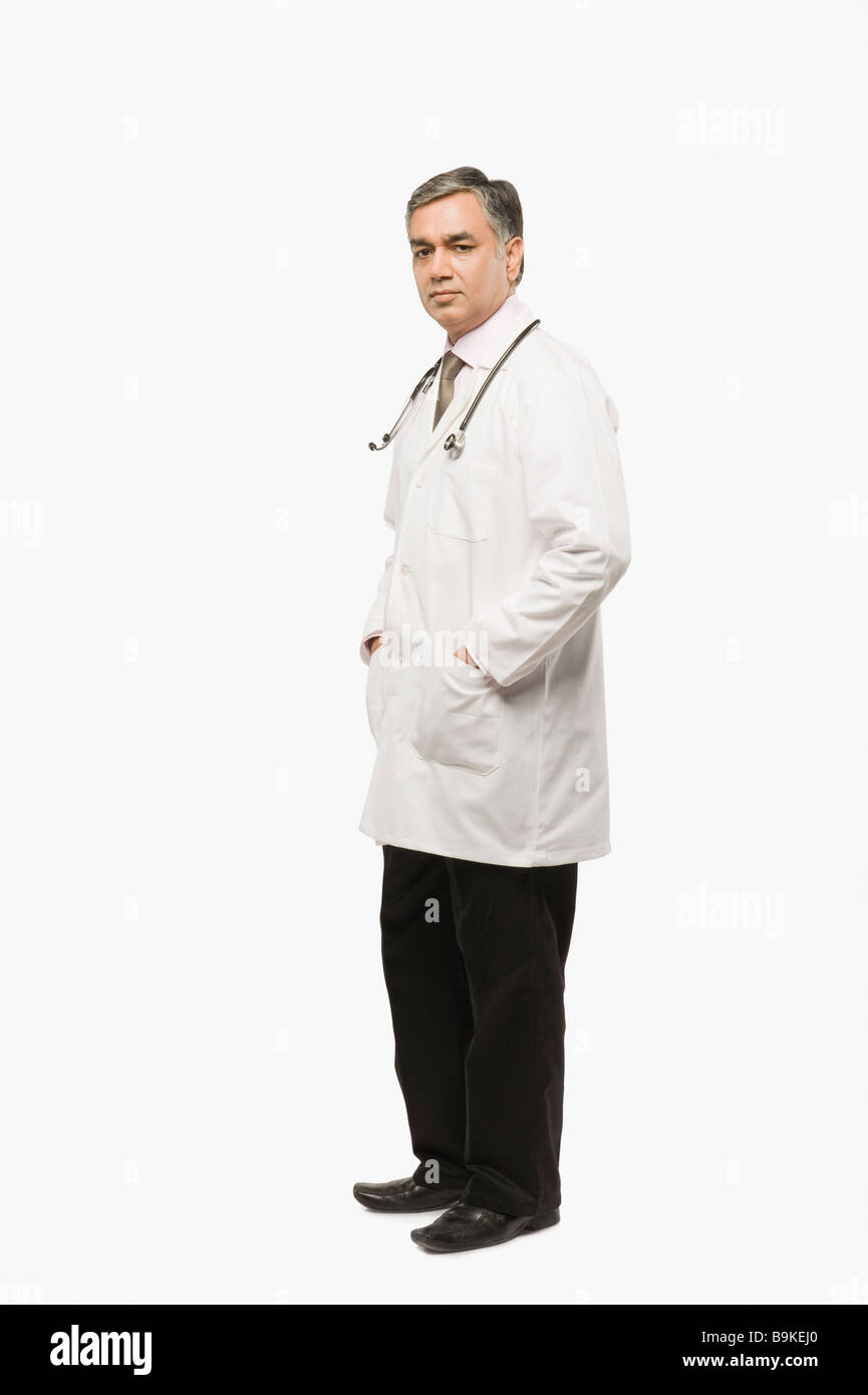 Portrait of a doctor standing Stock Photo - Alamy