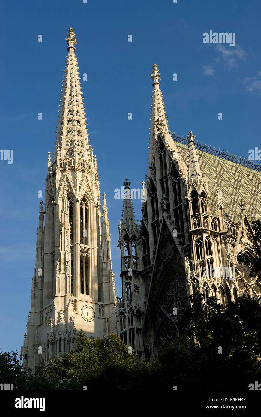Austria, Vienna, neo-gothic church Votivkirche Stock Photo - Alamy