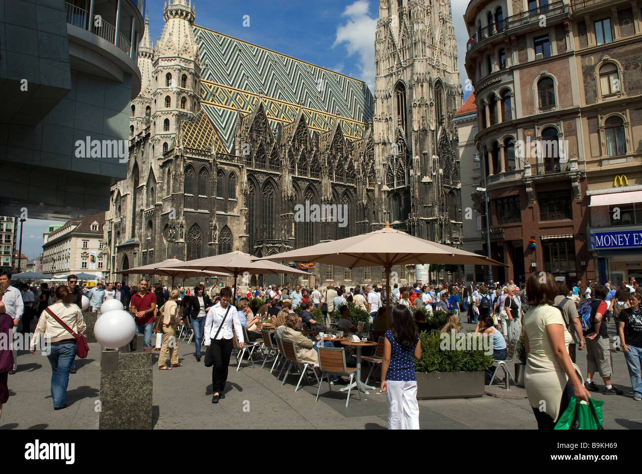 Austria, Vienna, Stephansplatz, Saint Stephen 's Cathedral (Stephansdom ...