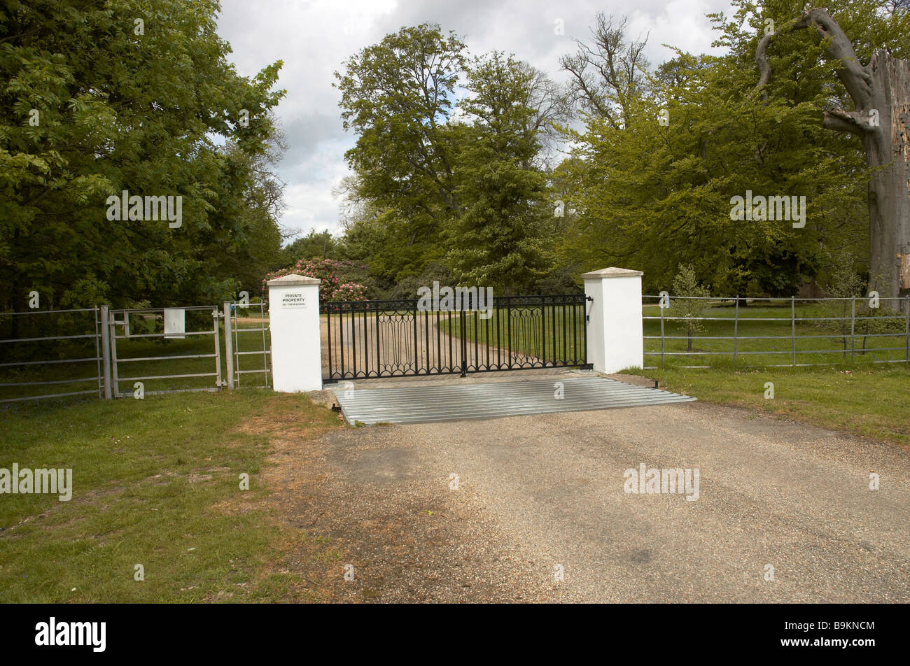 Private property sign on gate at road hi-res stock photography and ...
