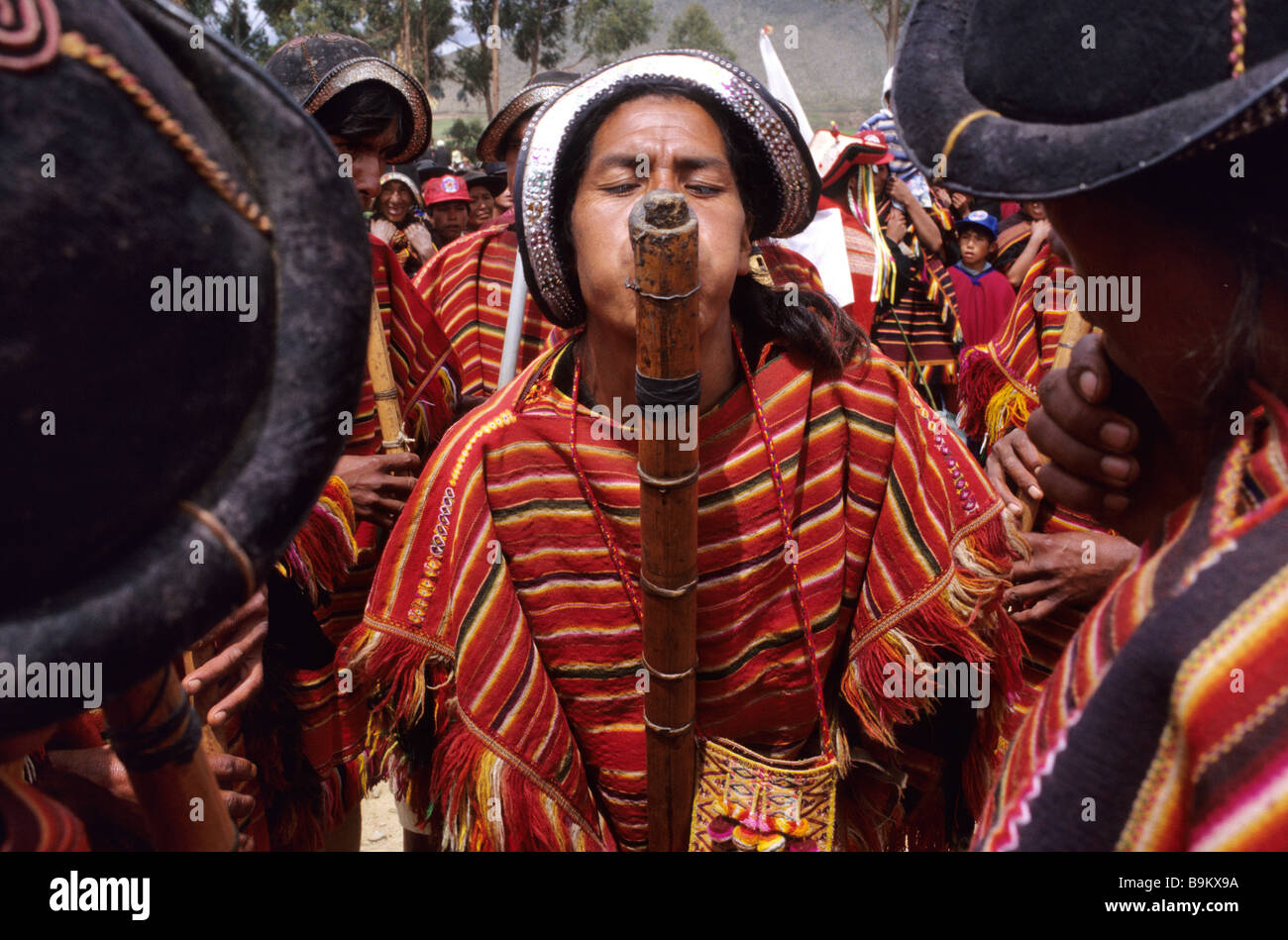 Pinkuyllu flute hi-res stock photography and images - Alamy