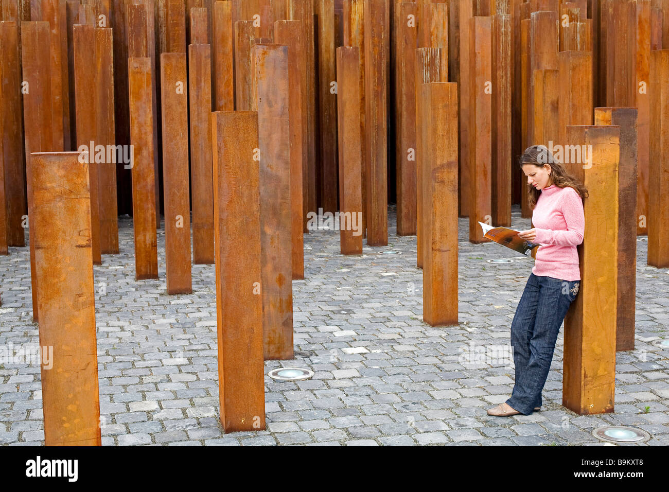 Hungary, Budapest, Pest District, Dozsa Gyorgy Street, mémorial de la ...