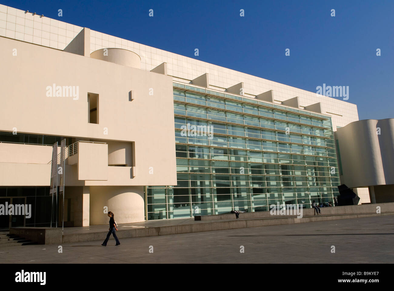 Facade macba richard meier architect hi-res stock photography and ...
