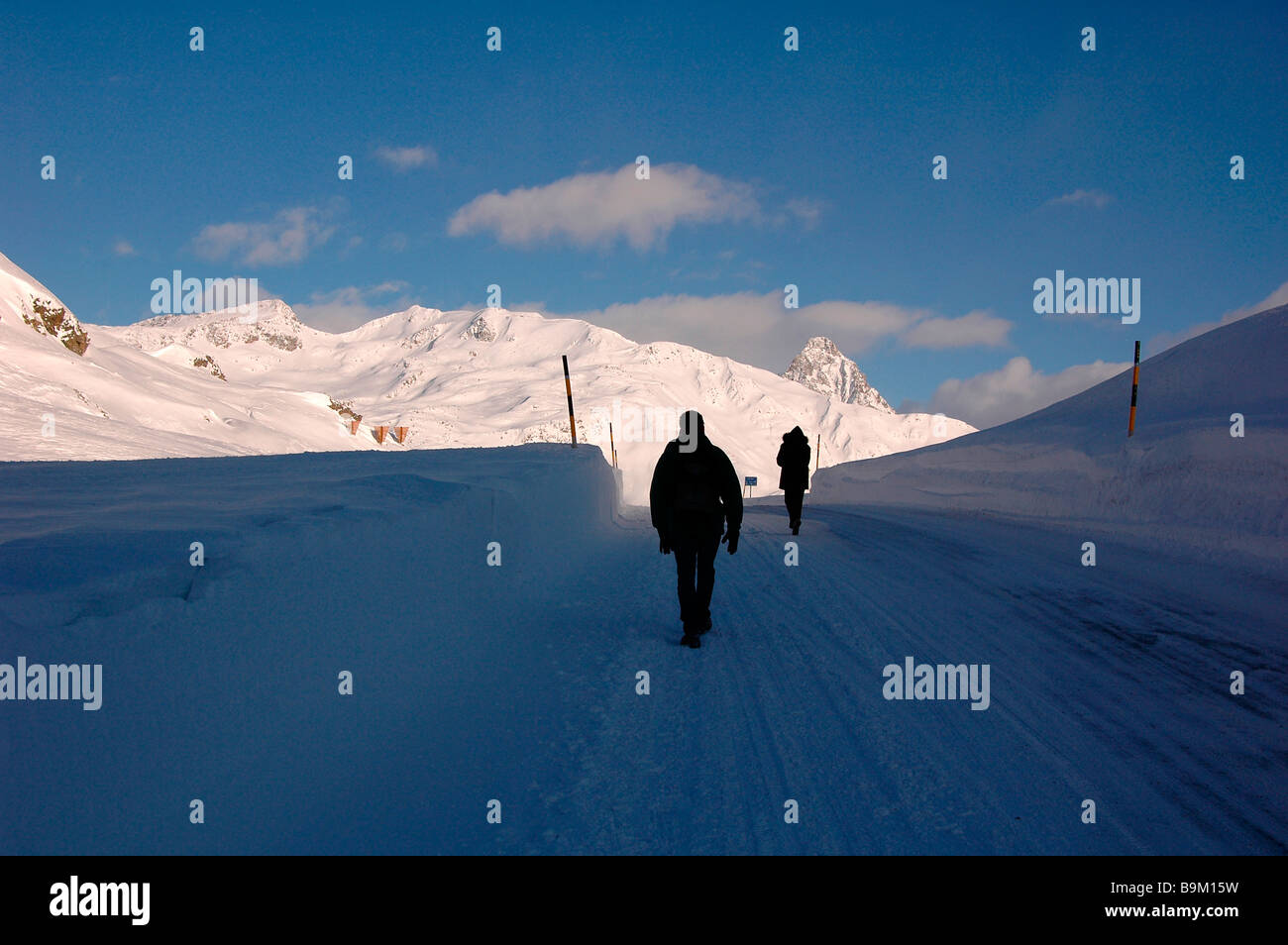 Swiss alps mountain hi-res stock photography and images - Alamy