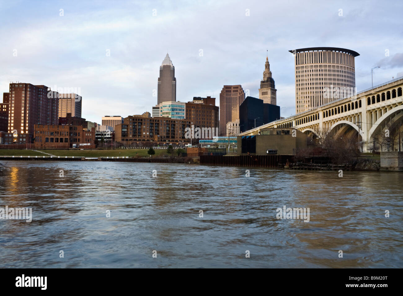 Cleveland skyline hi-res stock photography and images - Alamy