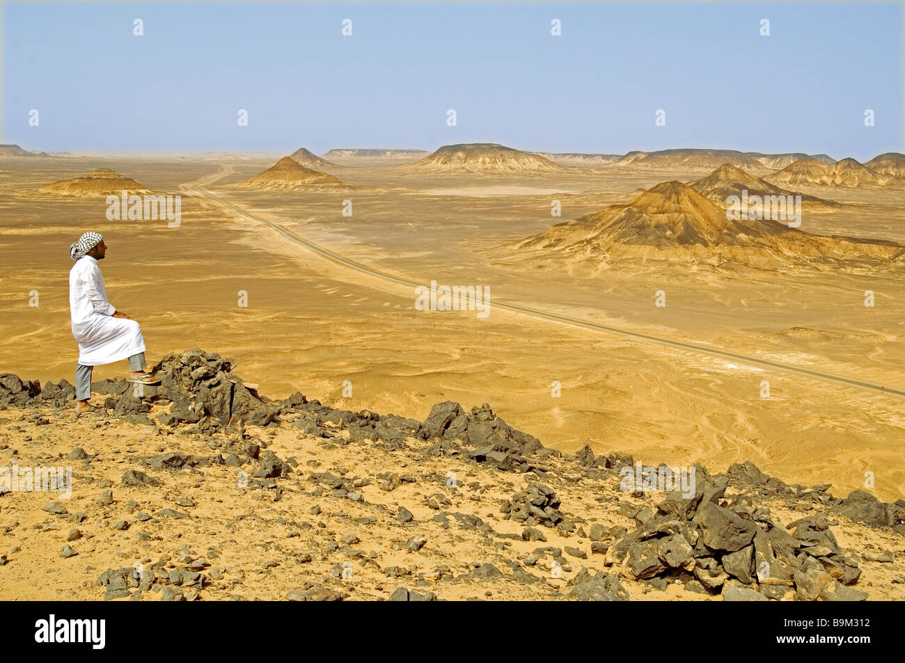 Black desert egypt hi-res stock photography and images - Alamy