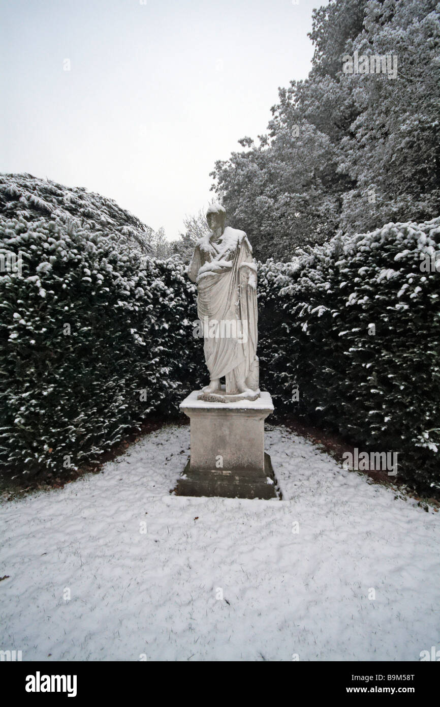 snow covered statue in chiswick house park Stock Photo - Alamy