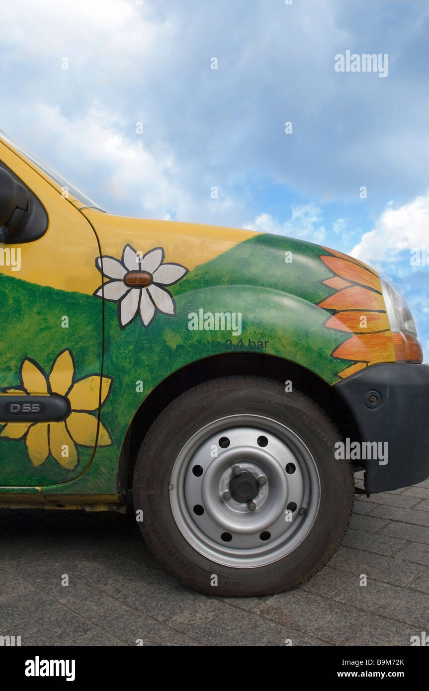 Decorated car painted hi-res stock photography and images - Alamy