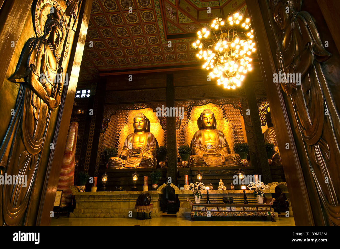 Altar amitabha buddha hi-res stock photography and images - Alamy