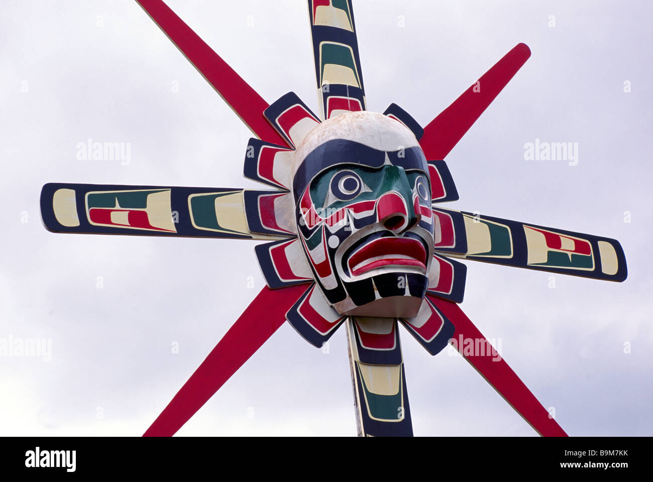 Native Indian Sun Mask Carving at "Coal Harbour" on Vancouver Island ...