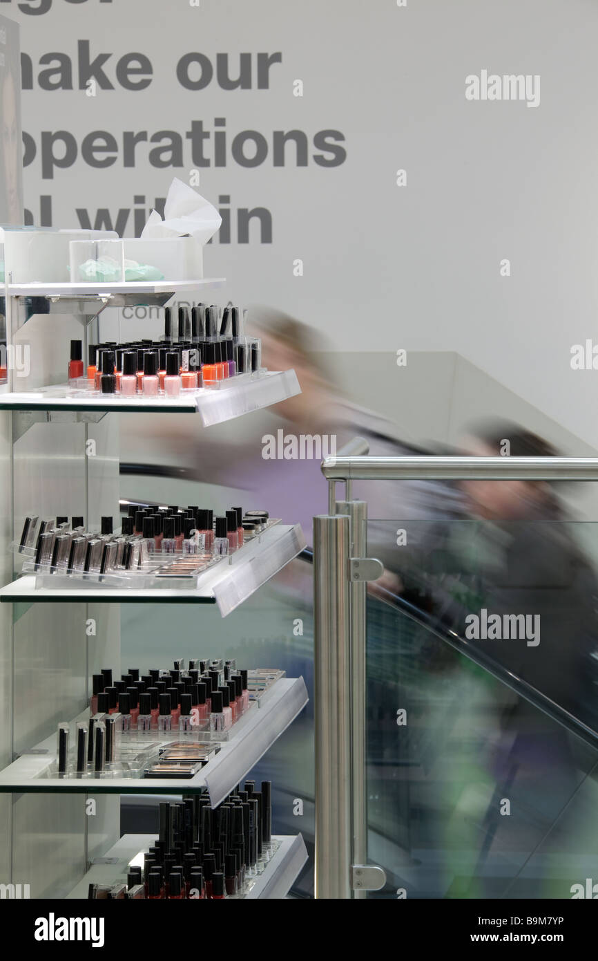 A retail shop cosmetics display Stock Photo - Alamy