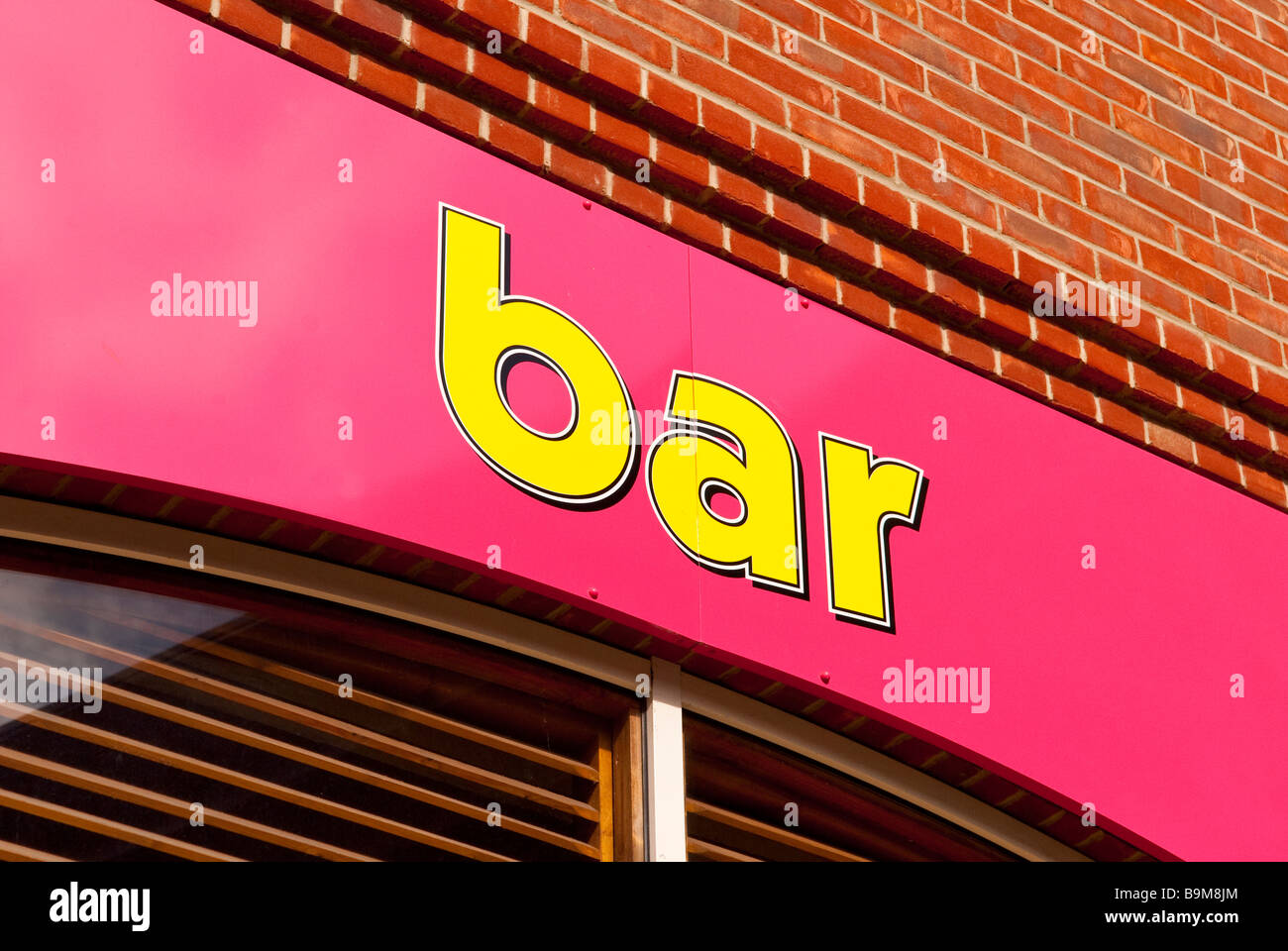 Norwich union advertising hi-res stock photography and images - Alamy