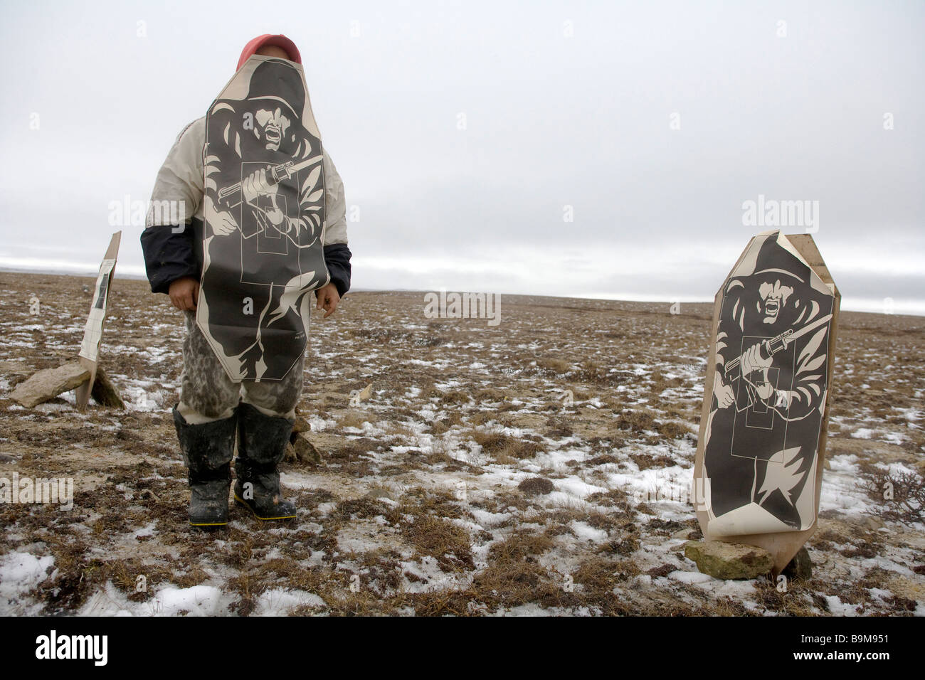 Arctic training hi-res stock photography and images - Alamy