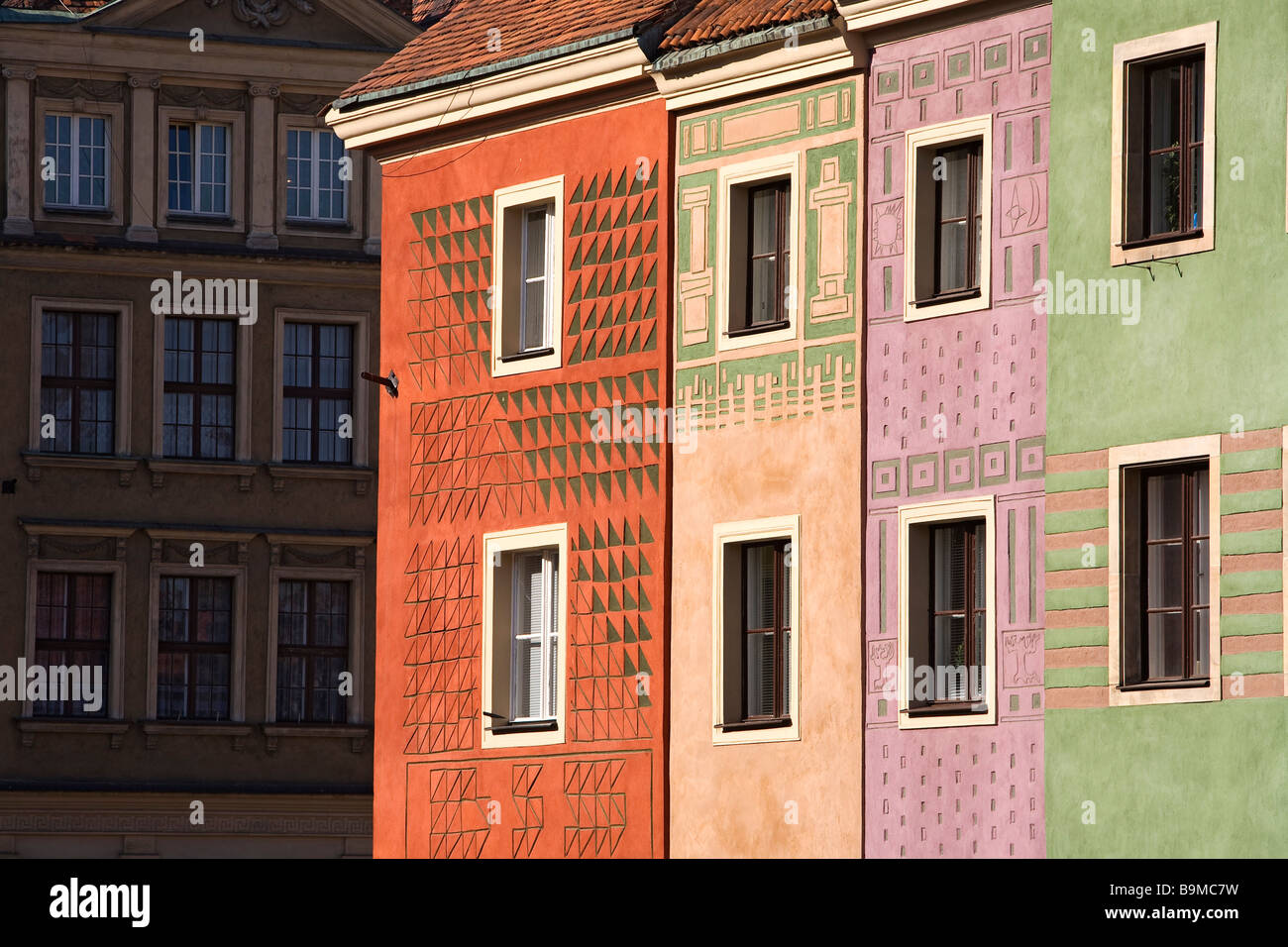 Poland, Wielkopolska Region, Poznan, coloured facades in historical ...