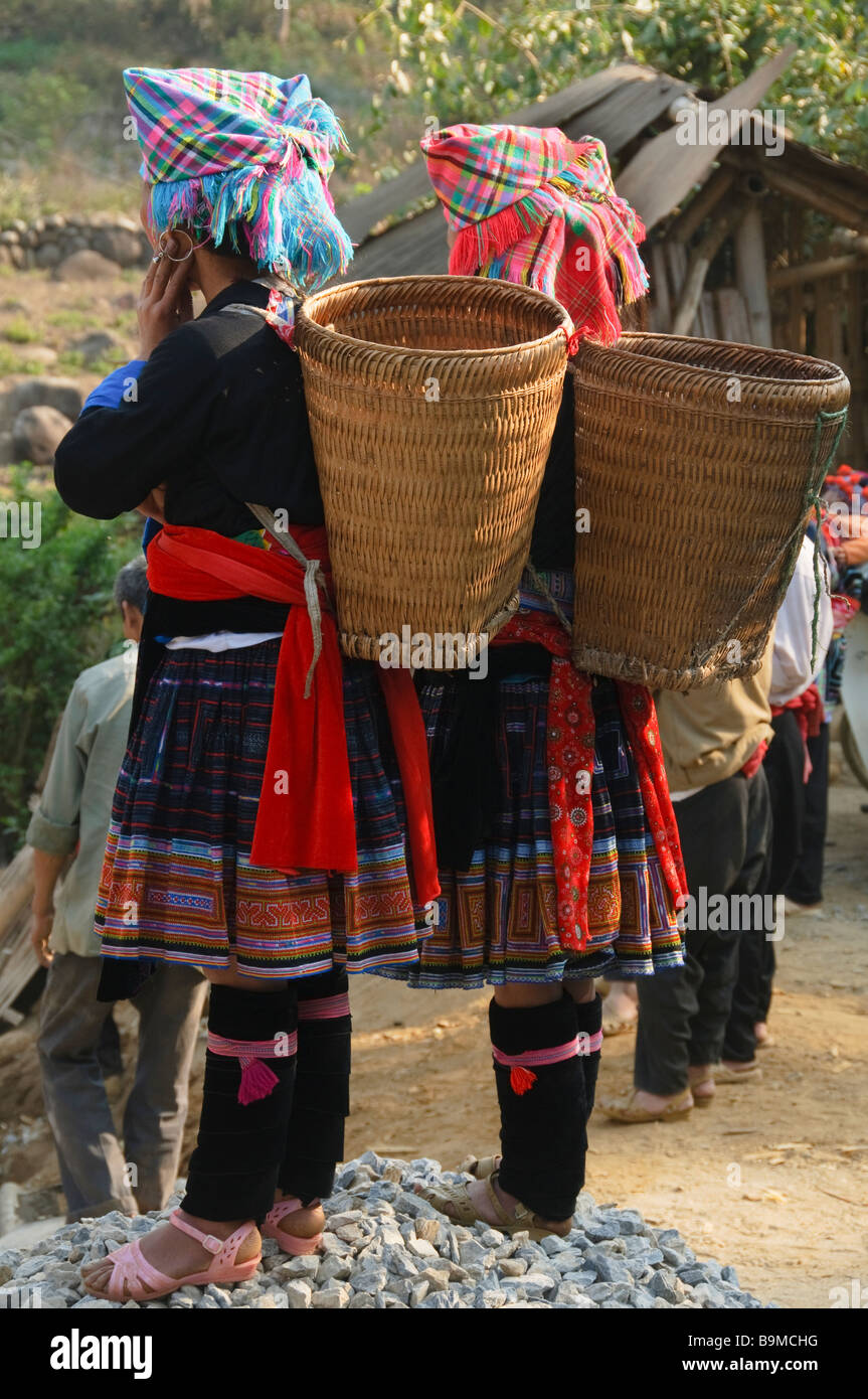 Hmong basket hi-res stock photography and images - Alamy