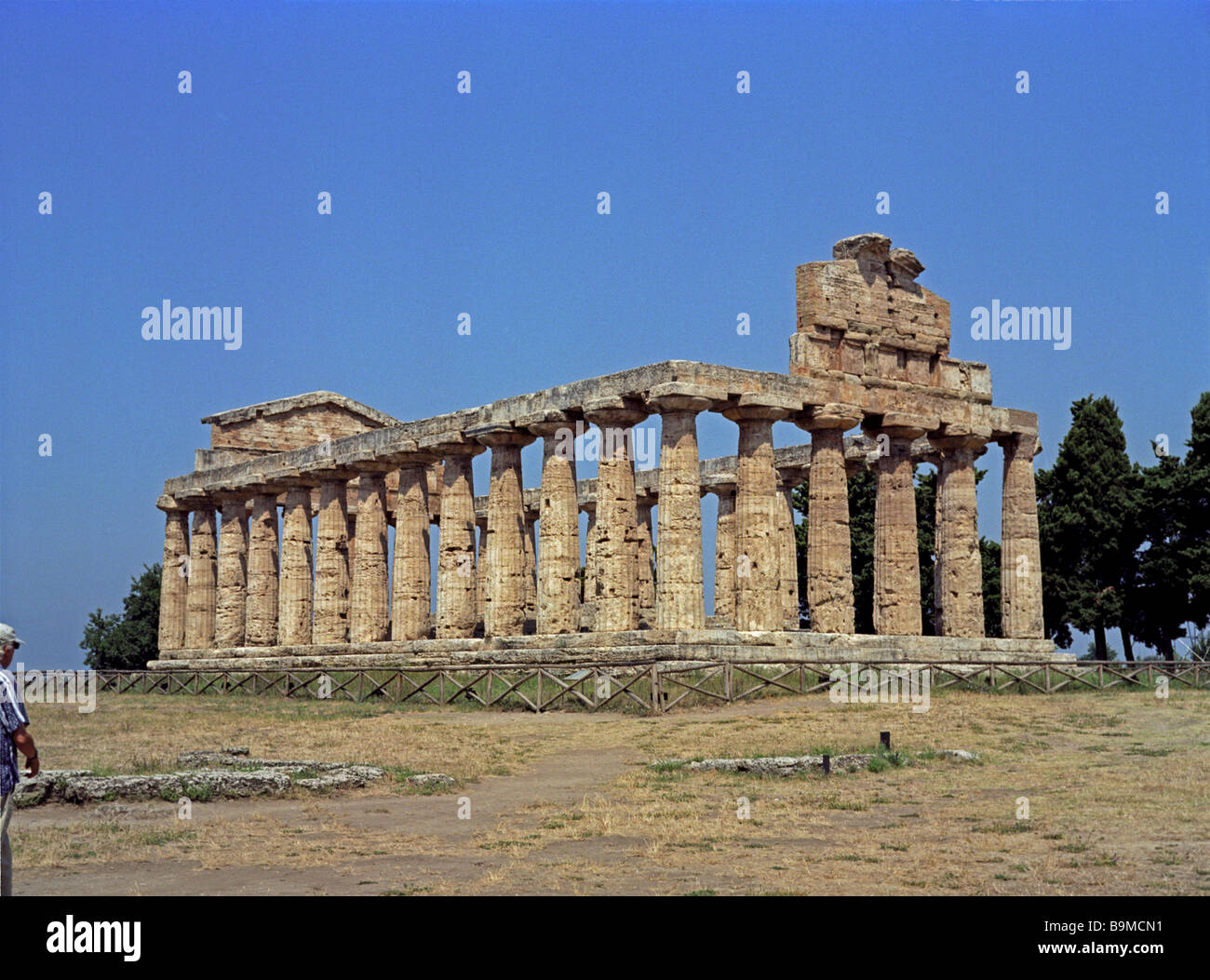 Archaios naos hi-res stock photography and images - Alamy