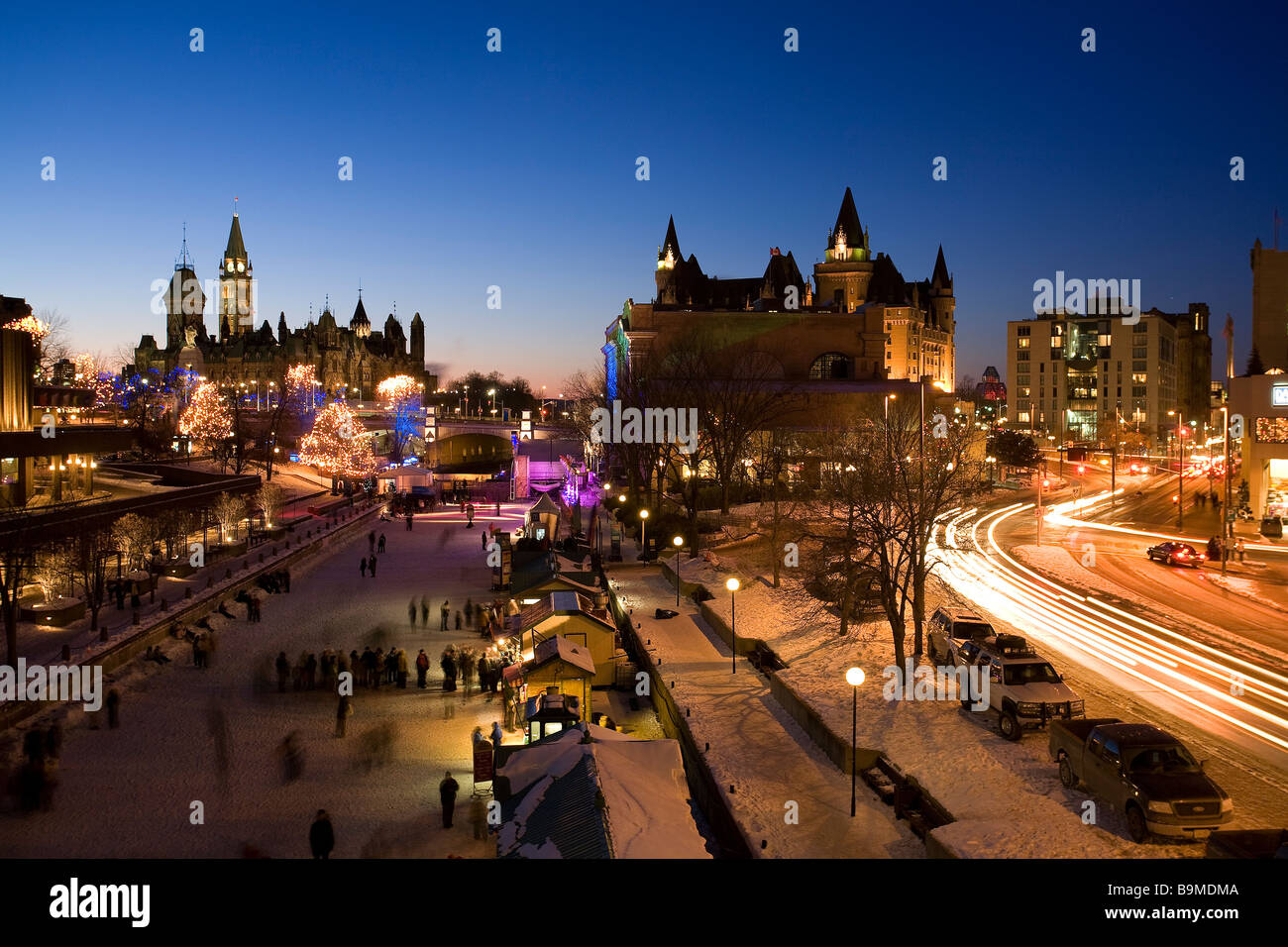 Canada, Ontario province, Ottawa, Bal de Neige Festival, ice skating on ...