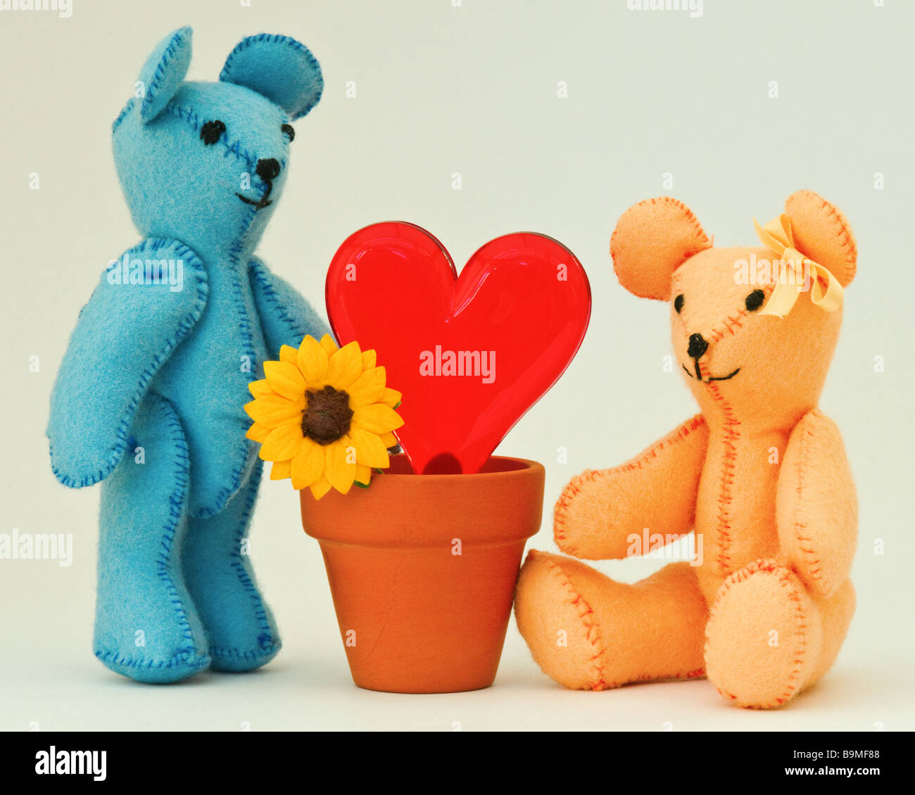 Miniature teddy love flower (Mini Bear Collection Stock Photo - Alamy