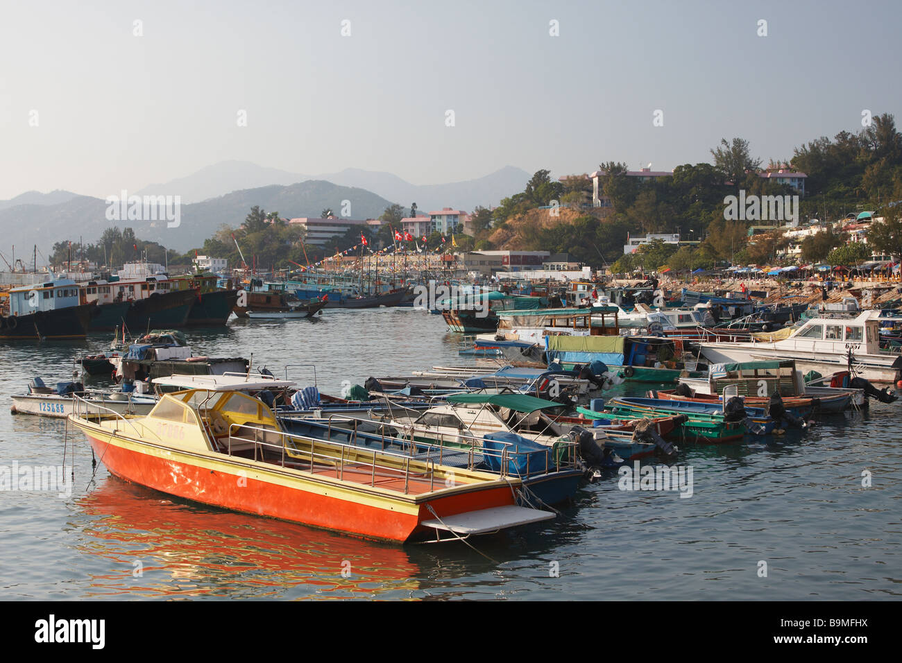 Cheung chau bay hi-res stock photography and images - Alamy