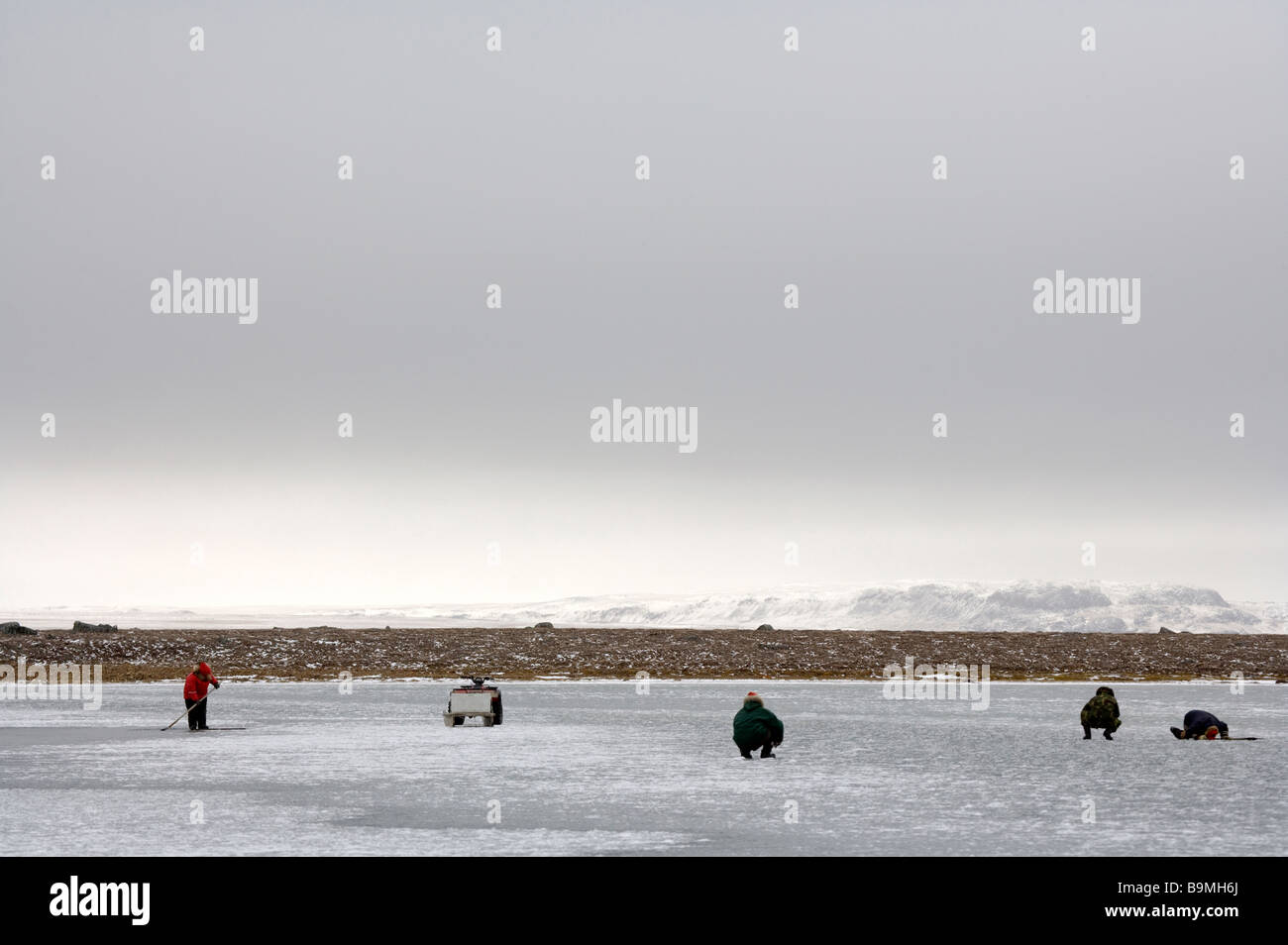 Canadian mountain rangers hi-res stock photography and images - Alamy