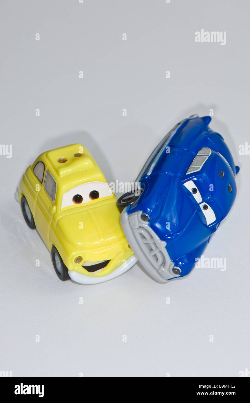 Crashing cars hi-res stock photography and images - Alamy