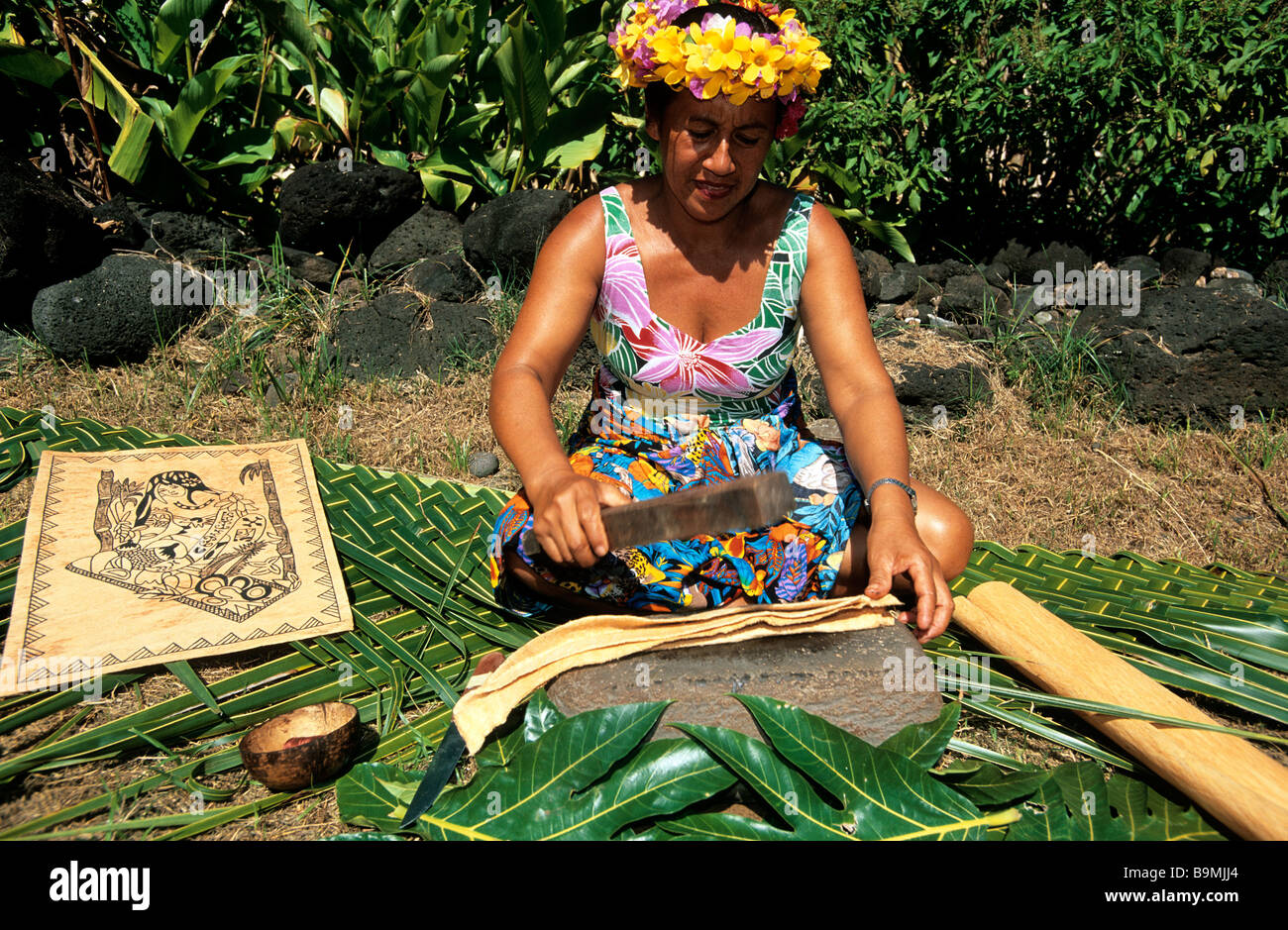 France, French Polynesia, Marquesas Archipelago, Fatu Hiva Island, Omoa ...