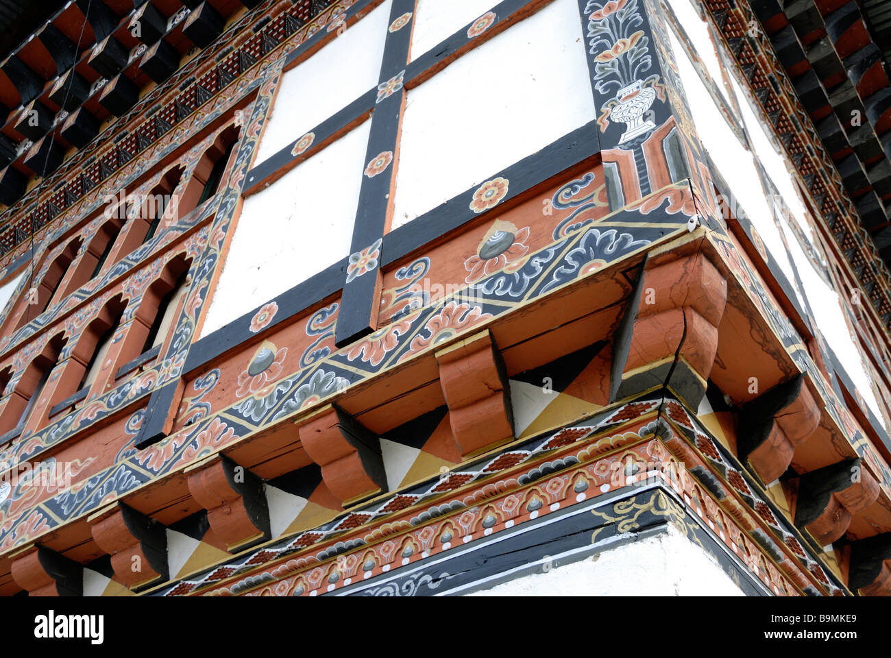 Cantilever beam hi-res stock photography and images - Alamy