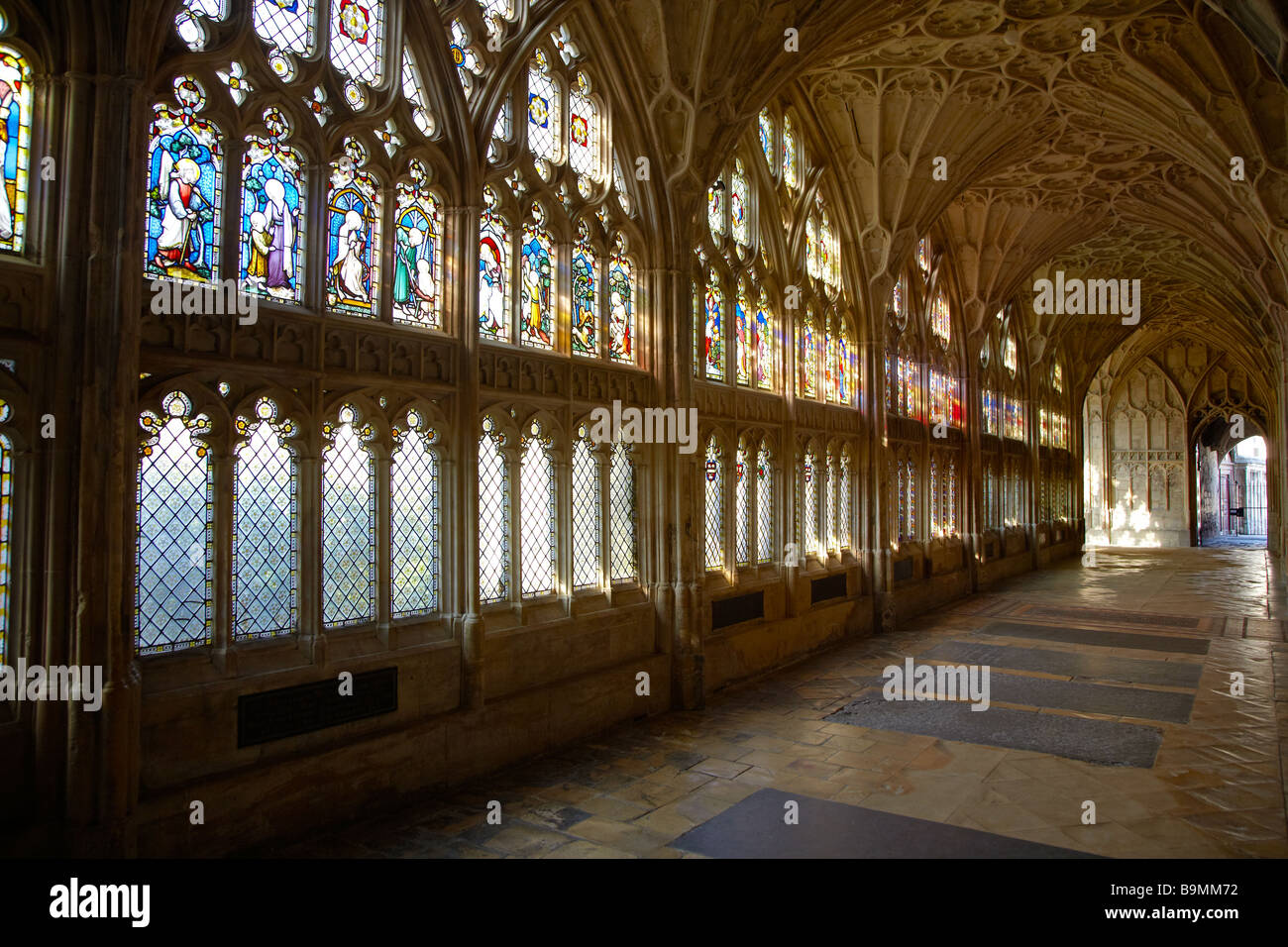 Gloucester cathedral cloisters hi-res stock photography and images - Alamy