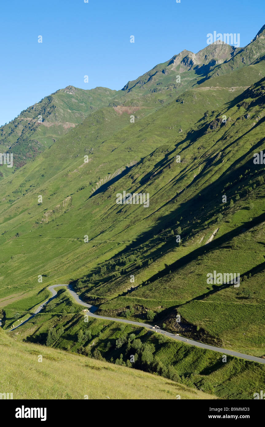 France, Hautes Pyrenees, col du Tourmalet, landscape on the road Stock ...