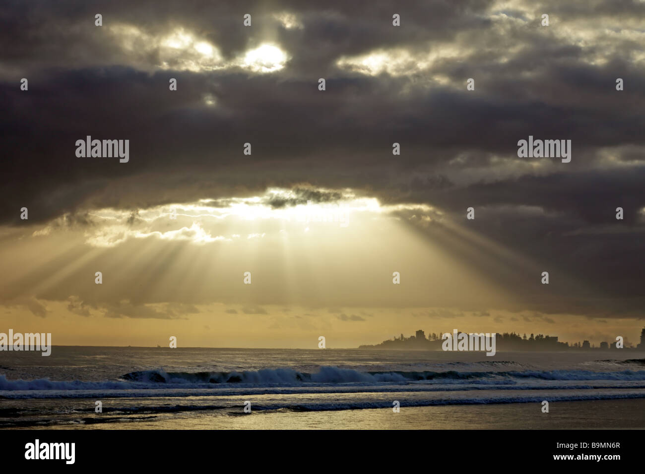 Solar morning hi-res stock photography and images - Alamy