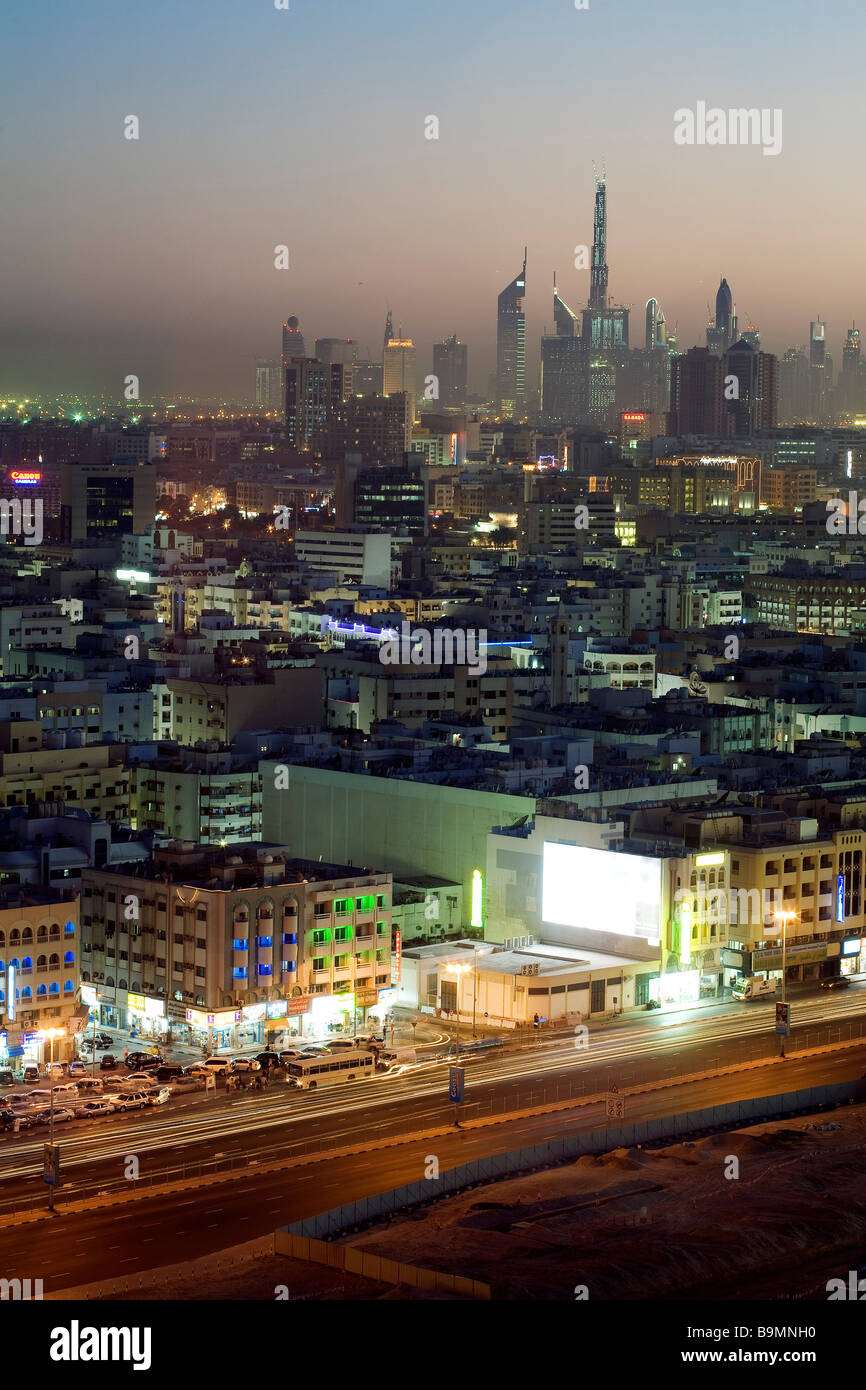 United Arab Emirates, Dubai, the town and the Sheikh Zayed Road 's ...