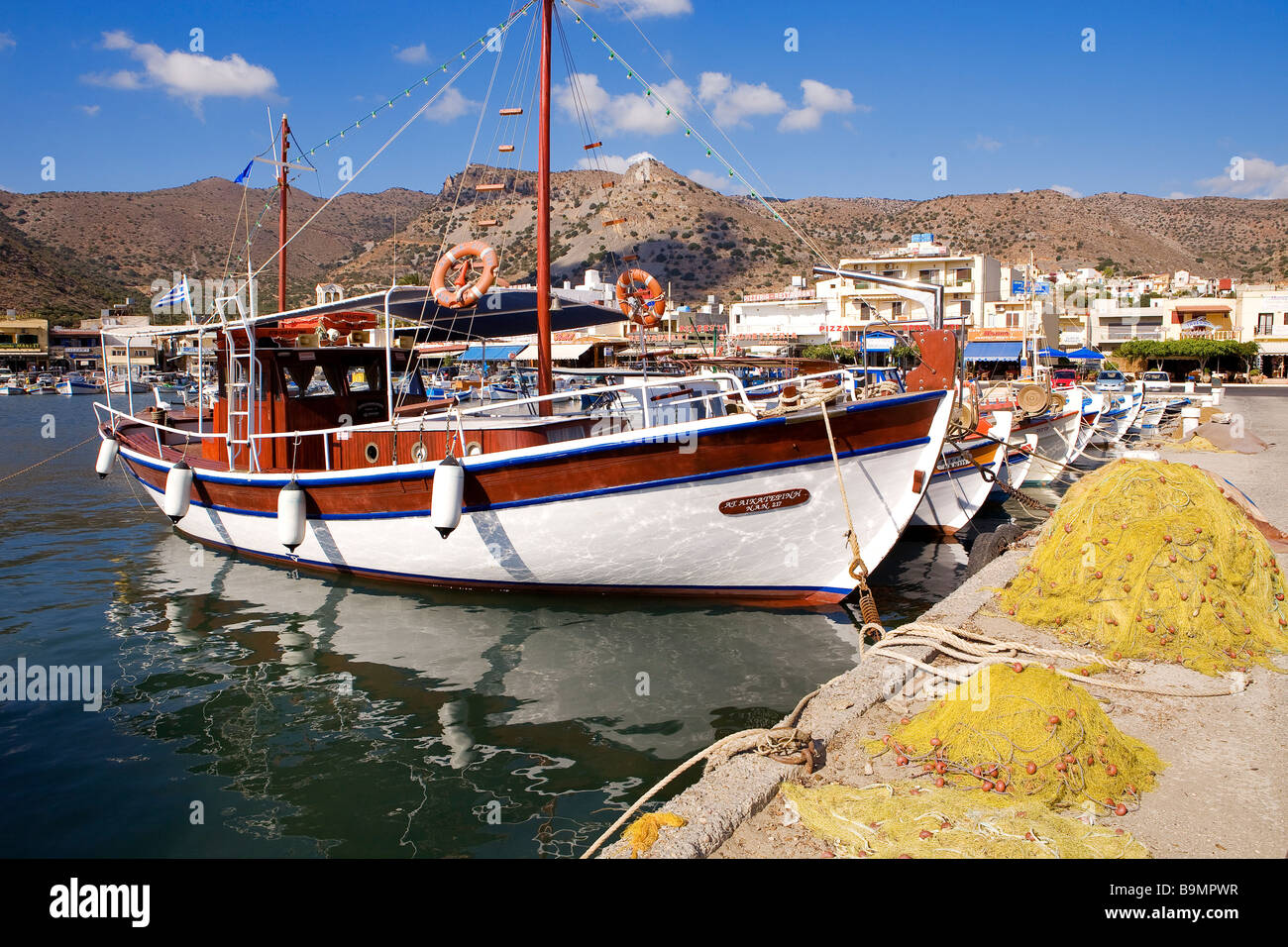 Quay elounda hi-res stock photography and images - Alamy