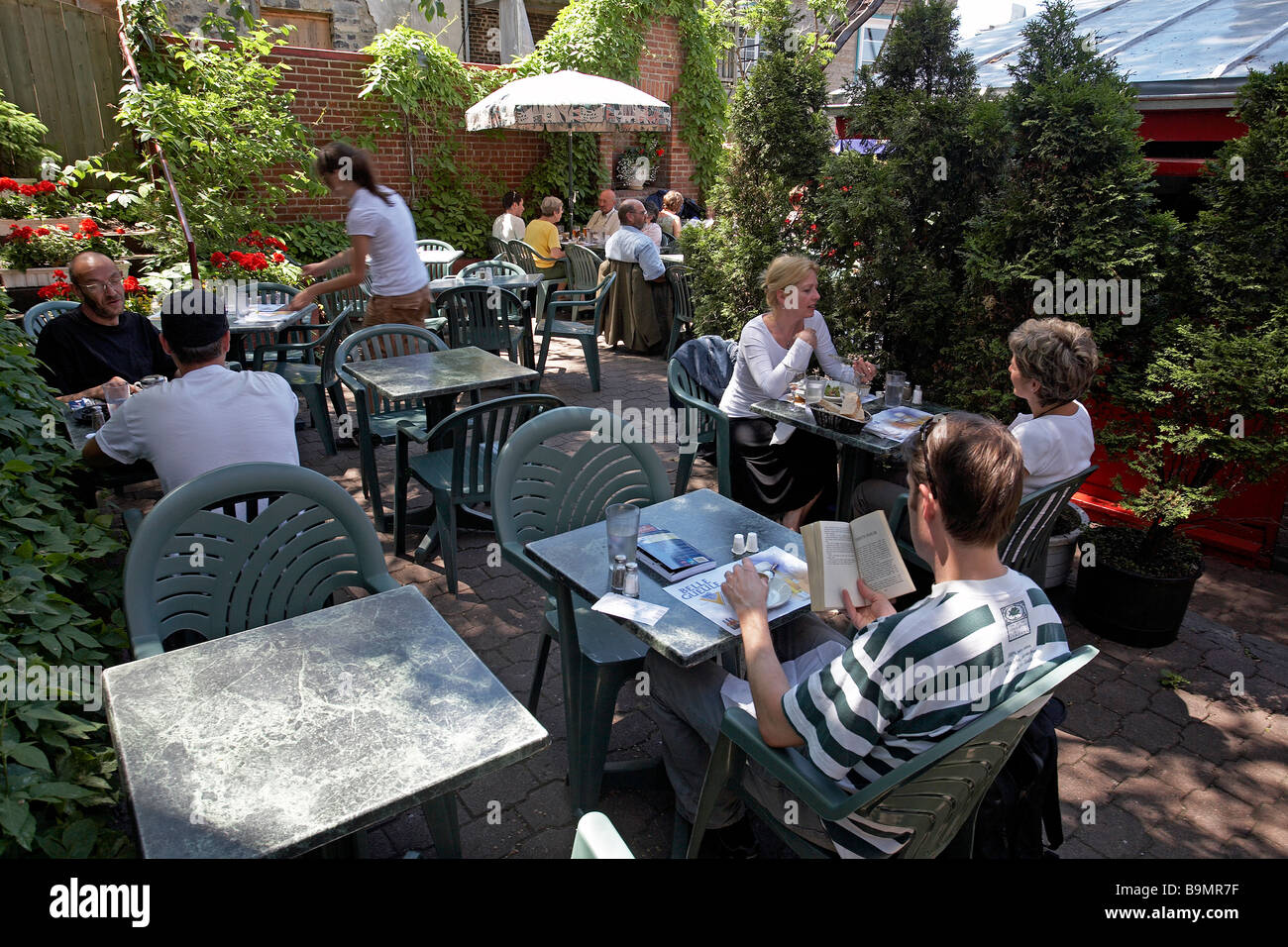 Petit coin hi-res stock photography and images - Alamy