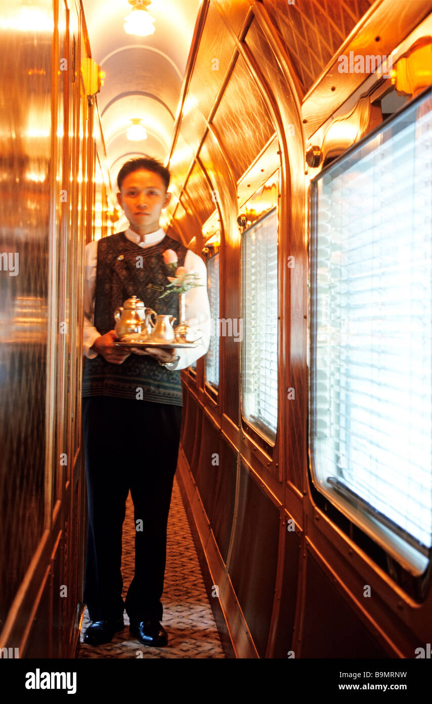 Eastern and oriental express luxury train hi-res stock photography and ...