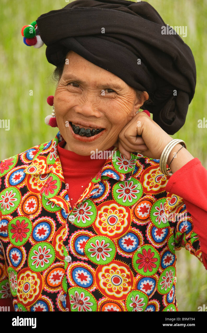 Portrait of a Black Lu hilltribe woman in Tam Duong Vietnam Stock Photo ...
