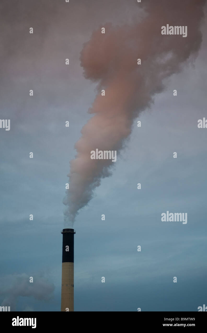 Industrial smokestack emitting pollution into the environment Stock ...