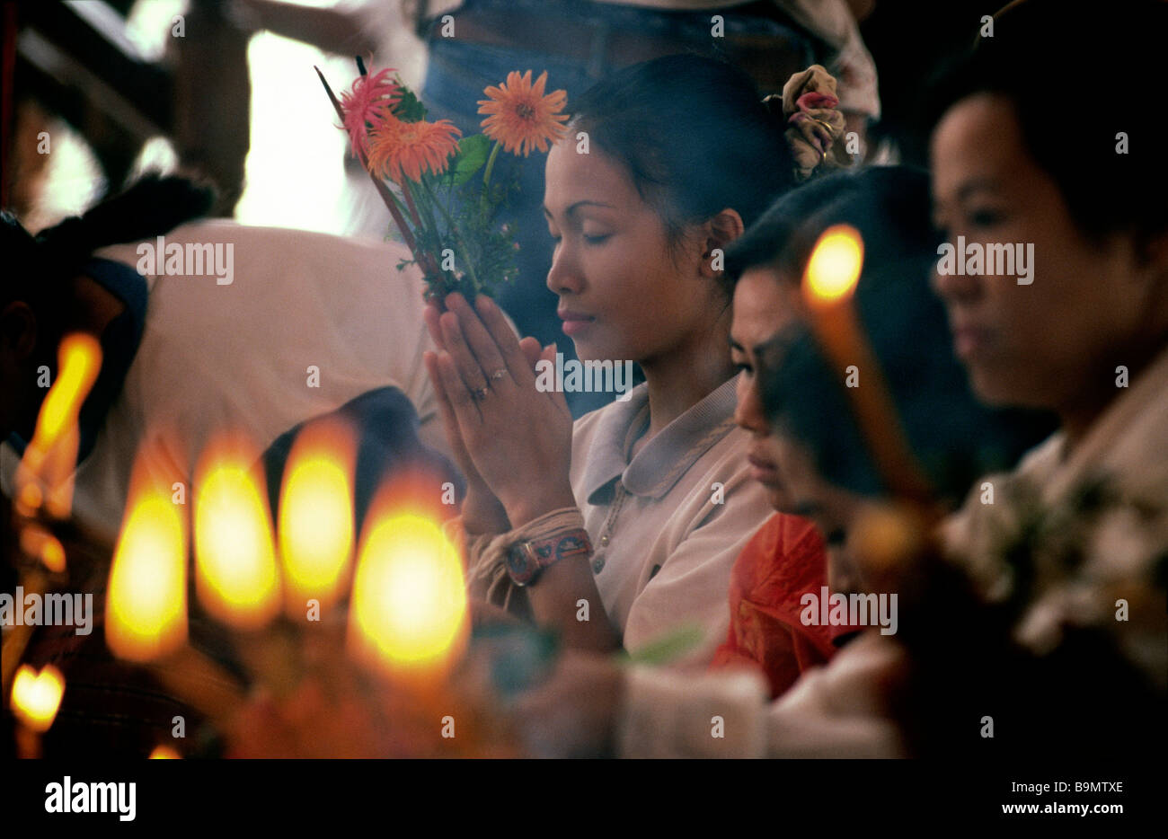 Laos, Luang Prabang, New Year 's feast (Pi Mai Lao), prayer in a Pagoda ...