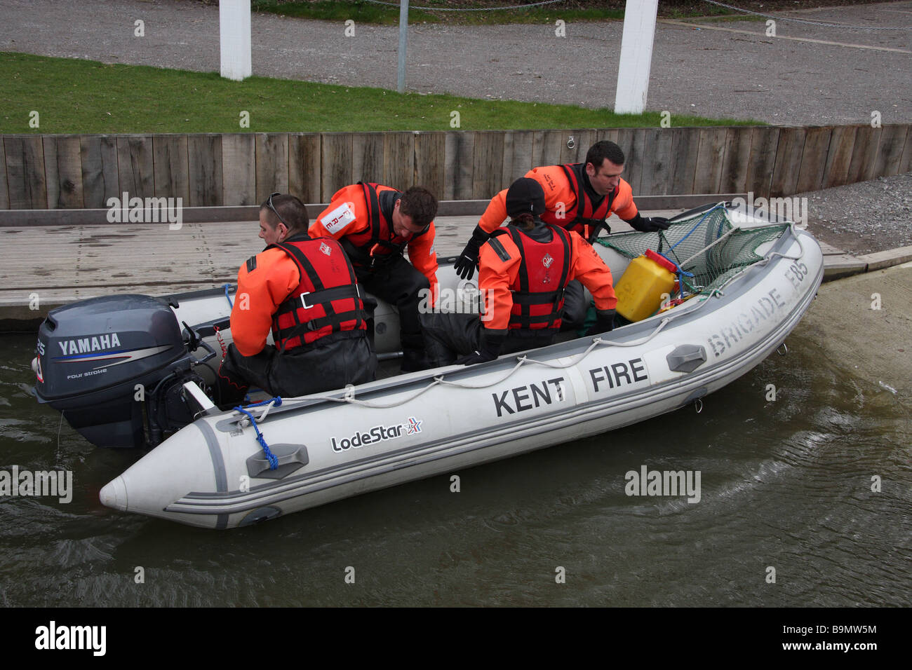 river medway fire engine service emergency equipment simulation ...