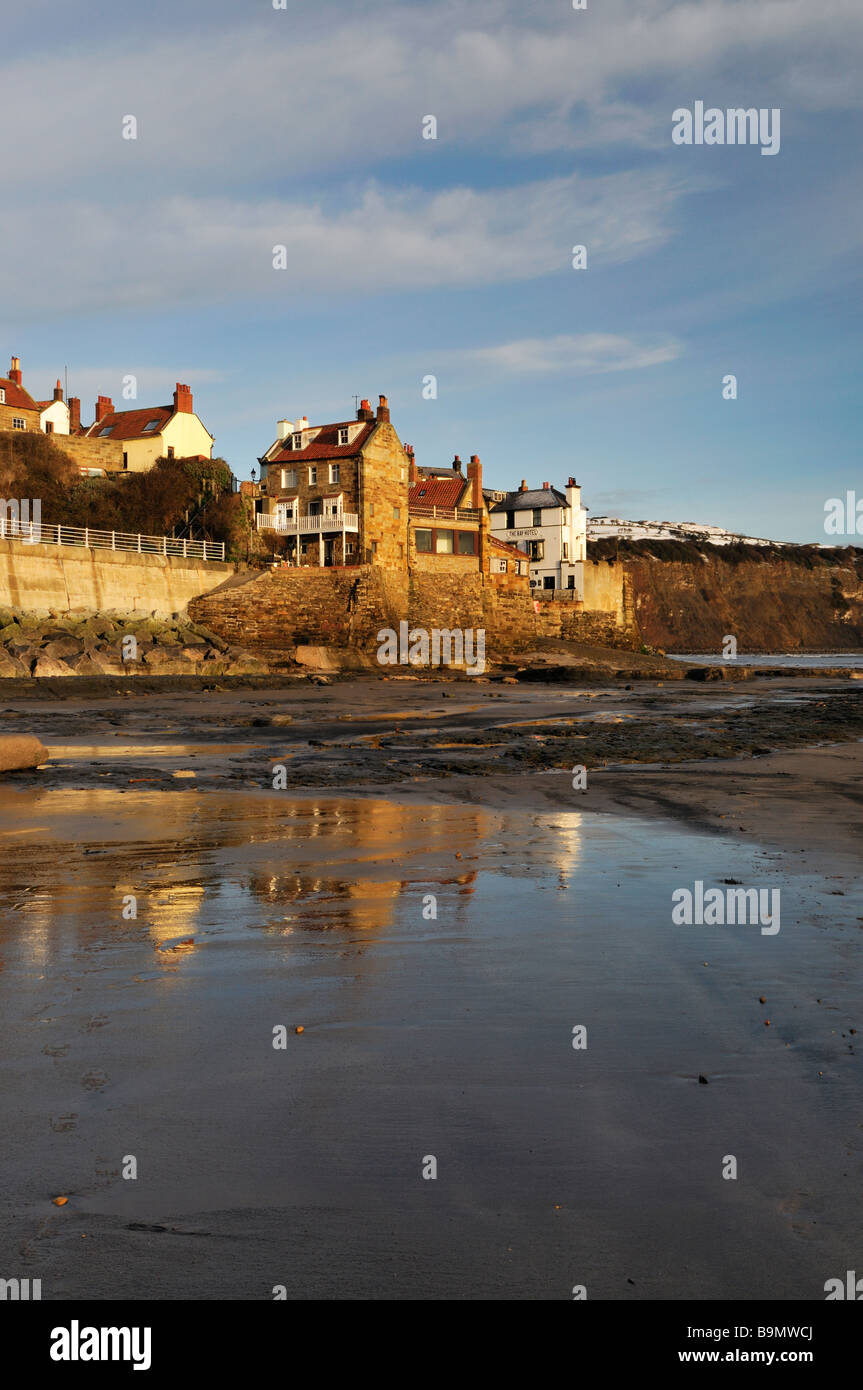 Robin Hoods Bay in Yorkshire in the morning sun Stock Photo - Alamy