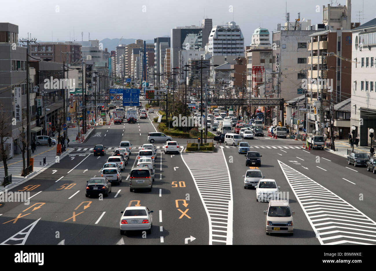 Traffic in Kyoto, Japan Stock Photo - Alamy