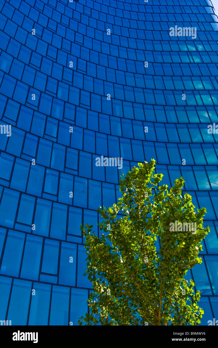 Omv building hi-res stock photography and images - Alamy