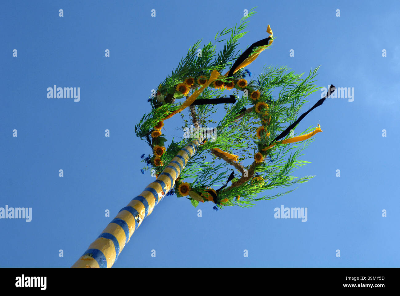 Traditional symbols germany hi-res stock photography and images - Alamy