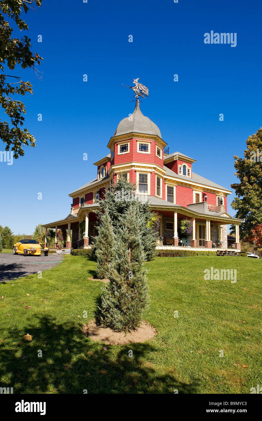 Canada, Quebec Province, Estrie Region, Fitch Bay, Witch Bay Castle ...