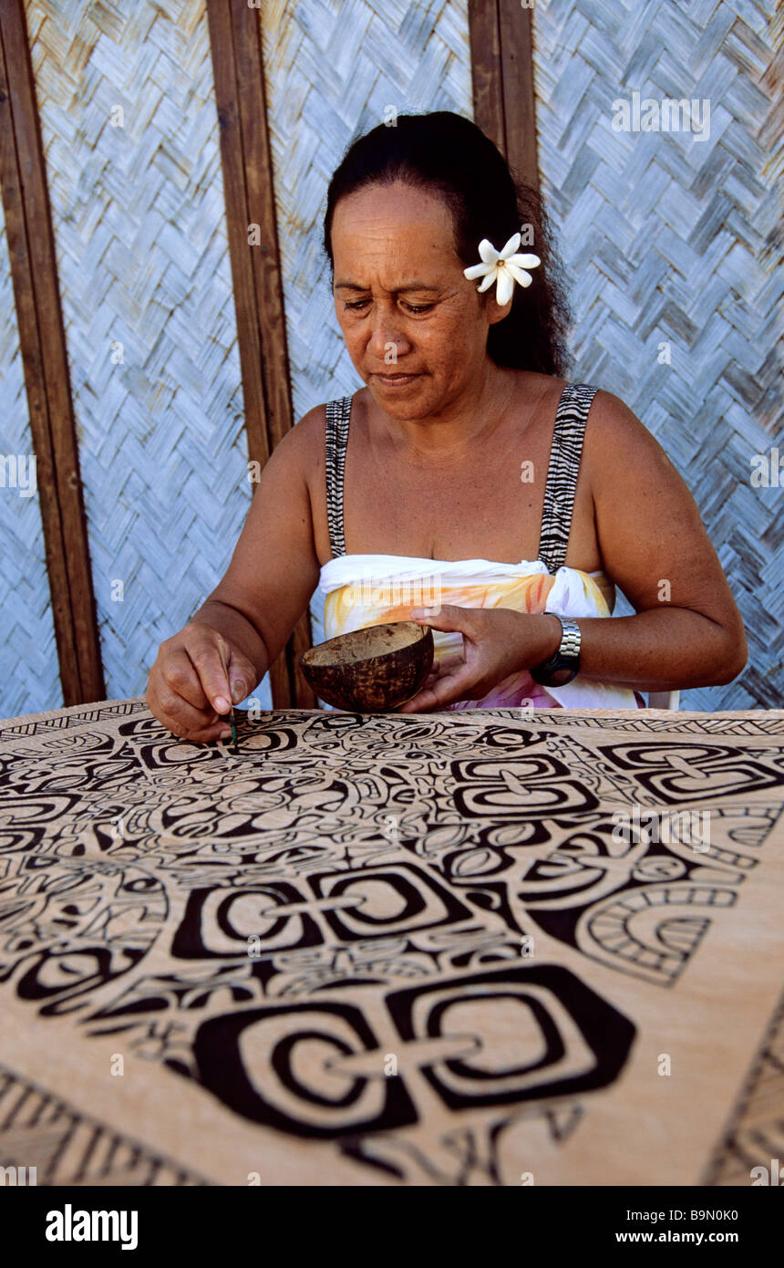 Marquesan woman hi-res stock photography and images - Alamy