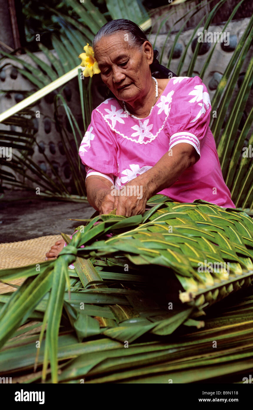 Polynesian Weaving High Resolution Stock Photography and Images - Alamy