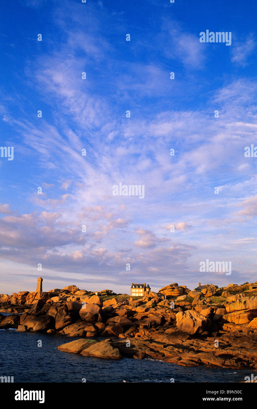 France, Cotes d'Armor, Cote de Granit Rose (the Pink Granite coast ...
