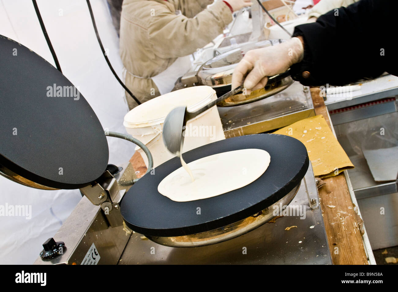 Modena flavors the preparation of borlengo Stock Photo - Alamy