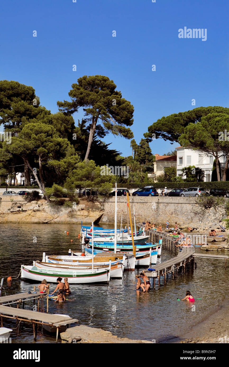Olivette port hi-res stock photography and images - Alamy