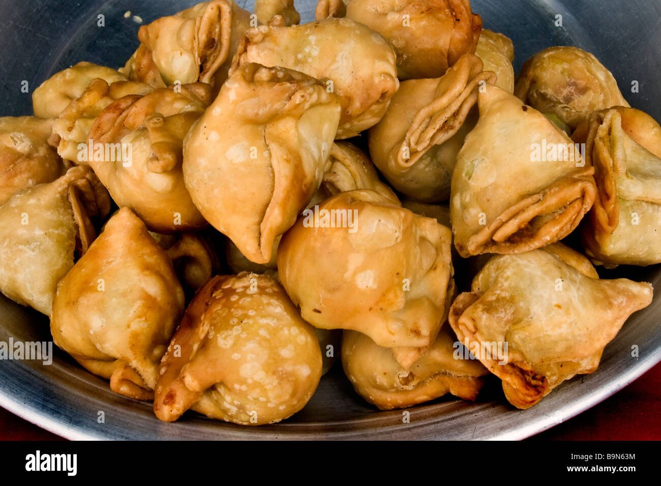 Somosa hi-res stock photography and images - Alamy