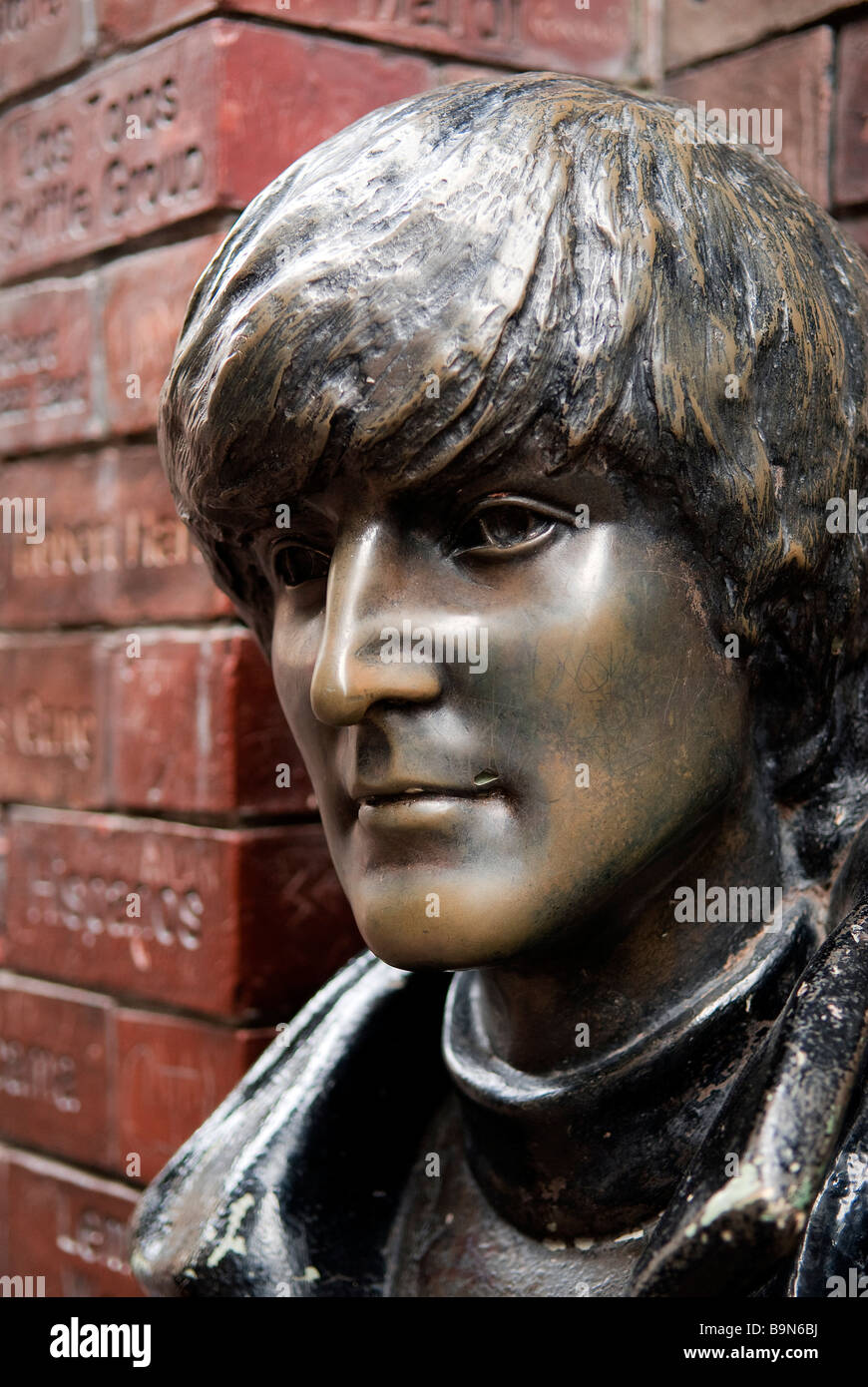United Kingdom, Liverpool, Mathew Street, John Lennon 's statue and the ...
